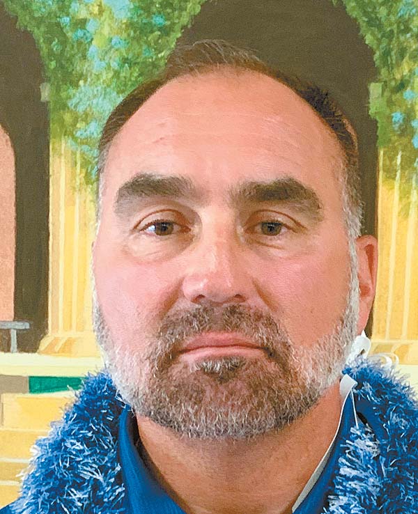 Dougherty steps down as Sabers FB coach | News, Sports, Jobs - Maui News